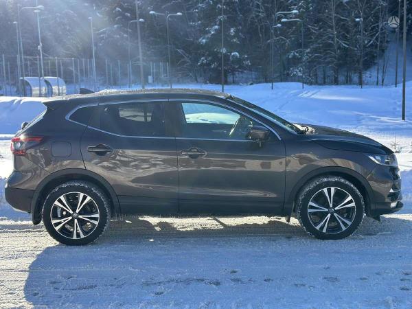 Brūns Nissan Qashqai 2017 Viļņa, ar dzinēja tilpumu 1.46 L un nobraukumu 160 tūkst. km par 9450 €, foto 6 vietnē AUTOMOTO.COM.LV