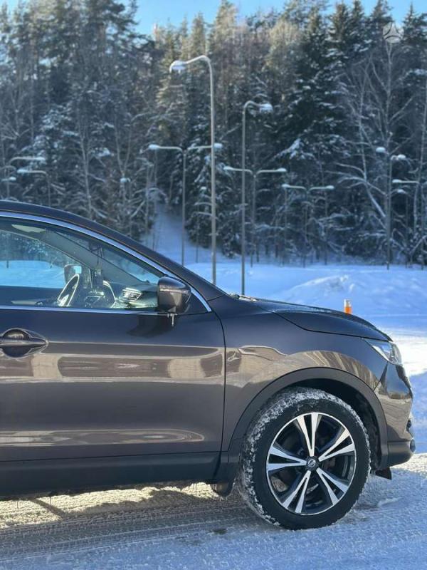 Brūns Nissan Qashqai 2017 Viļņa, ar dzinēja tilpumu 1.46 L un nobraukumu 160 tūkst. km par 9450 €, foto 8 vietnē AUTOMOTO.COM.LV