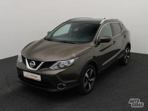 Brown Nissan Qashqai 2017 in Vilnius, with an engine capacity of 1.20 L and mileage of 103 thousand km for 13499 €, photo  on AUTOMOTO.COM.LV