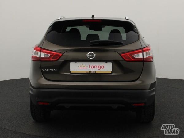 Brown Nissan Qashqai 2017 in Vilnius, with an engine capacity of 1.20 L and mileage of 103 thousand km for 13499 €, photo 5 on AUTOMOTO.COM.LV