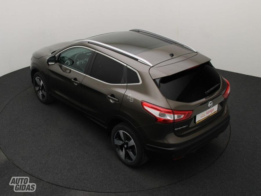 Brūns Nissan Qashqai 2017 Viļņa, ar dzinēja tilpumu 1.20 L un nobraukumu 103 tūkst. km par 13499 €, foto 12 vietnē AUTOMOTO.COM.LV