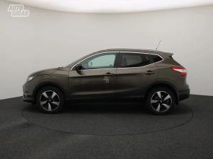 Brown Nissan Qashqai 2017 in Vilnius, with an engine capacity of 1.20 L and mileage of 137 thousand km for 10899 €, photo 7 on AUTOMOTO.COM.LV