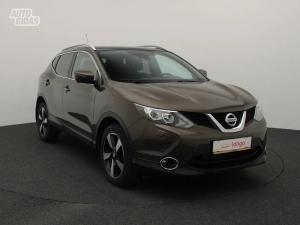 Brown Nissan Qashqai 2017 in Vilnius, with an engine capacity of 1.20 L and mileage of 137 thousand km for 10899 €, photo 11 on AUTOMOTO.COM.LV