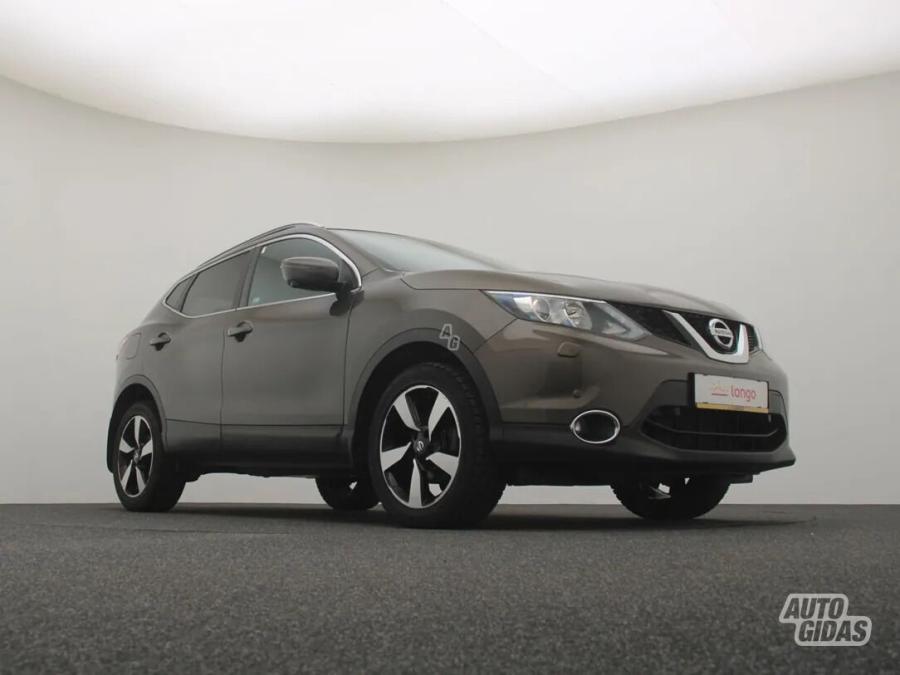 Brown Nissan Qashqai 2017 in Vilnius, with an engine capacity of 1.20 L and mileage of 137 thousand km for 10899 €, photo 12 on AUTOMOTO.COM.LV