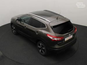 Brown Nissan Qashqai 2017 in Vilnius, with an engine capacity of 1.20 L and mileage of 137 thousand km for 10899 €, photo 13 on AUTOMOTO.COM.LV