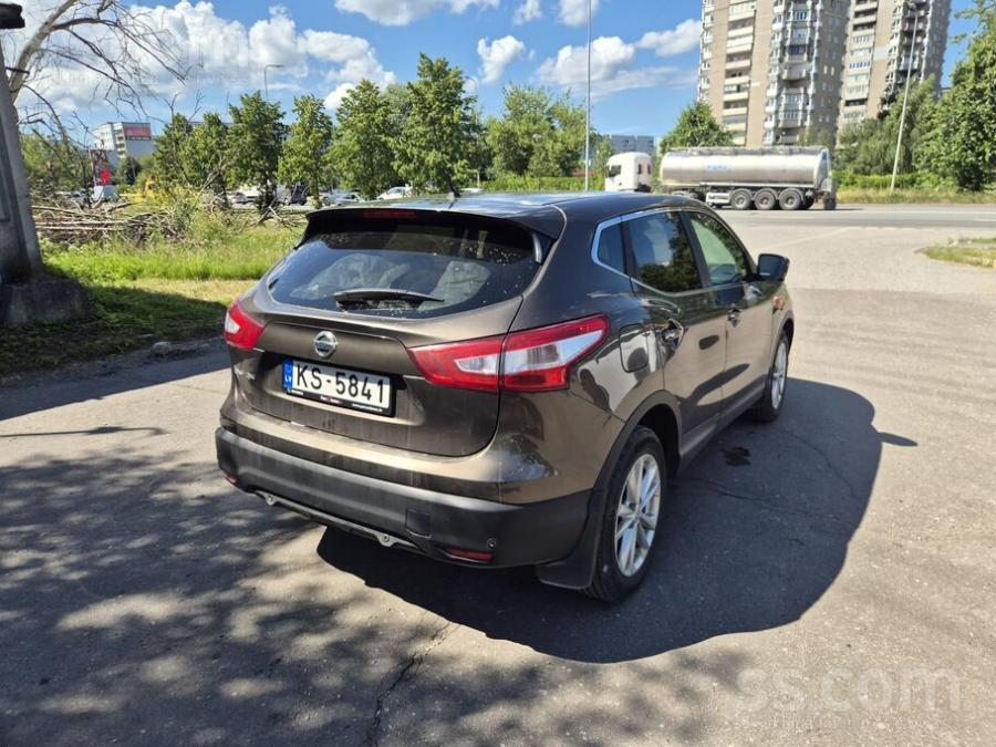 Brūns Nissan Qashqai 2017 Rīga, ar dzinēja tilpumu 1.60 L un nobraukumu 140 tūkst. km par 9990 €, foto 7 vietnē AUTOMOTO.COM.LV