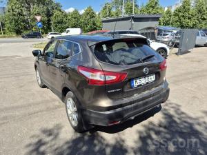 Brūns Nissan Qashqai 2017 Rīga, ar dzinēja tilpumu 1.60 L un nobraukumu 140 tūkst. km par 9990 €, foto 9 vietnē AUTOMOTO.COM.LV
