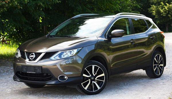 Brūns Nissan Qashqai 2017 Kretinga, ar dzinēja tilpumu 1.46 L un nobraukumu 117 tūkst. km par 9799 €, foto 2 vietnē AUTOMOTO.COM.LV