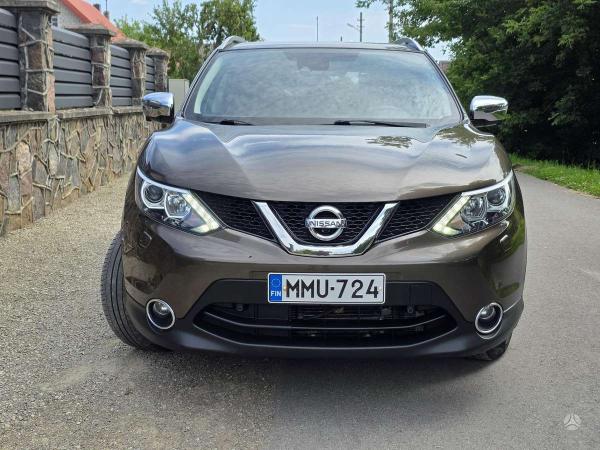 Brūns Nissan Qashqai 2017 Radviliškis, ar dzinēja tilpumu 1.20 L un nobraukumu 135 tūkst. km par 8200 €, foto 4 vietnē AUTOMOTO.COM.LV