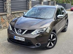 Brown Nissan Qashqai 2017 in Radviliskis, with an engine capacity of 1.20 L and mileage of 135 thousand km for 8200 €, photo 8 on AUTOMOTO.COM.LV