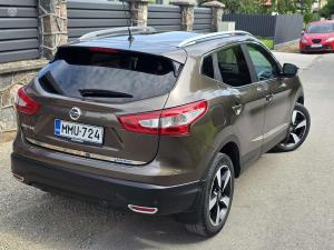 Brown Nissan Qashqai 2017 in Radviliskis, with an engine capacity of 1.20 L and mileage of 135 thousand km for 8200 €, photo 15 on AUTOMOTO.COM.LV