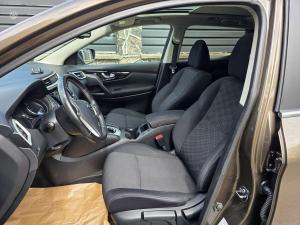 Brown Nissan Qashqai 2017 in Radviliskis, with an engine capacity of 1.20 L and mileage of 135 thousand km for 8200 €, photo 22 on AUTOMOTO.COM.LV