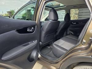 Brown Nissan Qashqai 2017 in Radviliskis, with an engine capacity of 1.20 L and mileage of 135 thousand km for 8200 €, photo 23 on AUTOMOTO.COM.LV