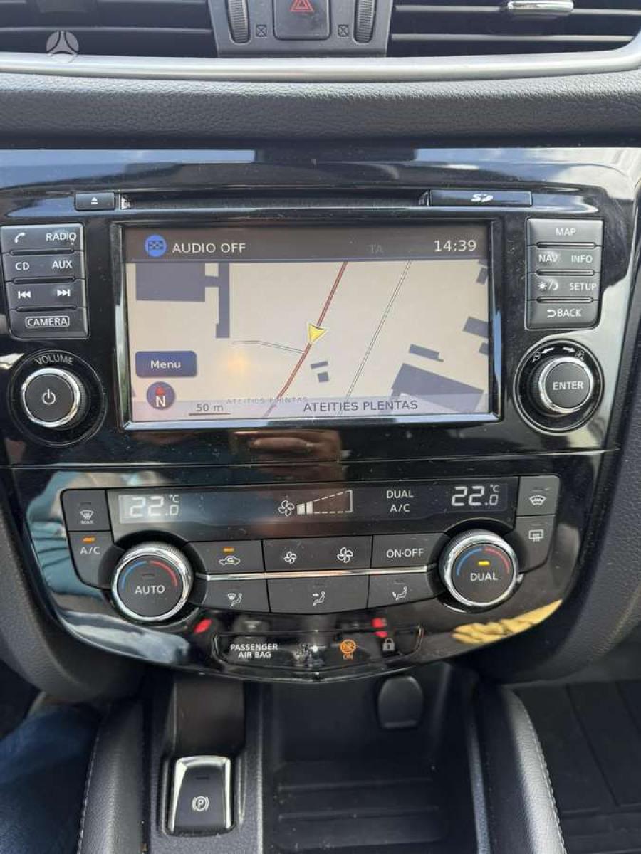 Brown Nissan Qashqai 2017 in Kaunas, with an engine capacity of 1.20 L and mileage of 119 thousand km for 5200 €, photo 12 on AUTOMOTO.COM.LV
