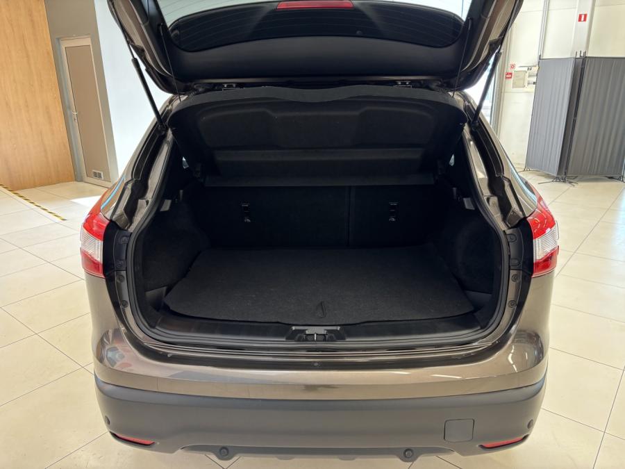 Brūns Nissan Qashqai 2017 Rīga, ar dzinēja tilpumu 1.20 L un nobraukumu 108 tūkst. km par 9900 €, foto 32 vietnē AUTOMOTO.COM.LV