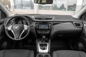 Brown Nissan Qashqai 2017 in Vilnius, with an engine capacity of 1.20 L and mileage of 85 thousand km for 10950 €, photo 15 on AUTOMOTO.COM.LV
