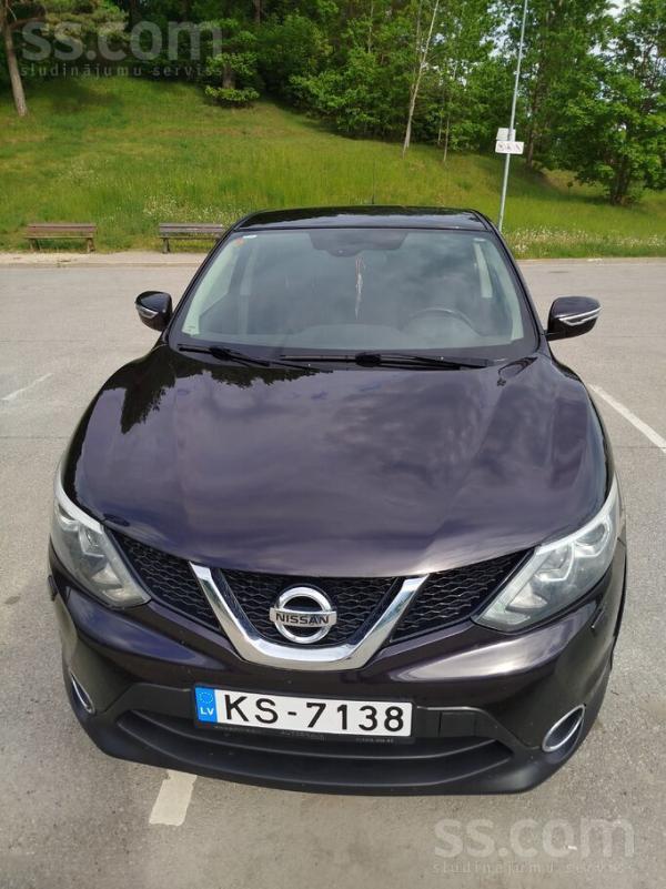 Brown Nissan Qashqai 2017 in Tukums, with an engine capacity of 1.60 L and mileage of 0 thousand km for 10300 €, photo 1 on AUTOMOTO.COM.LV