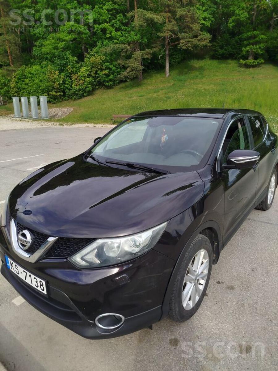 Brown Nissan Qashqai 2017 in Tukums, with an engine capacity of 1.60 L and mileage of 0 thousand km for 10300 €, photo 3 on AUTOMOTO.COM.LV