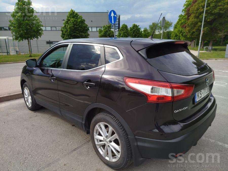 Brown Nissan Qashqai 2017 in Tukums, with an engine capacity of 1.60 L and mileage of 0 thousand km for 10300 €, photo 6 on AUTOMOTO.COM.LV
