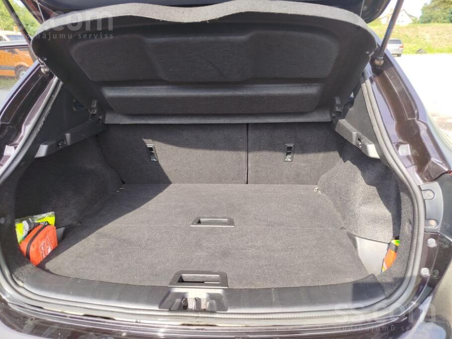 Brown Nissan Qashqai 2017 in Tukums, with an engine capacity of 1.60 L and mileage of 0 thousand km for 10300 €, photo 11 on AUTOMOTO.COM.LV