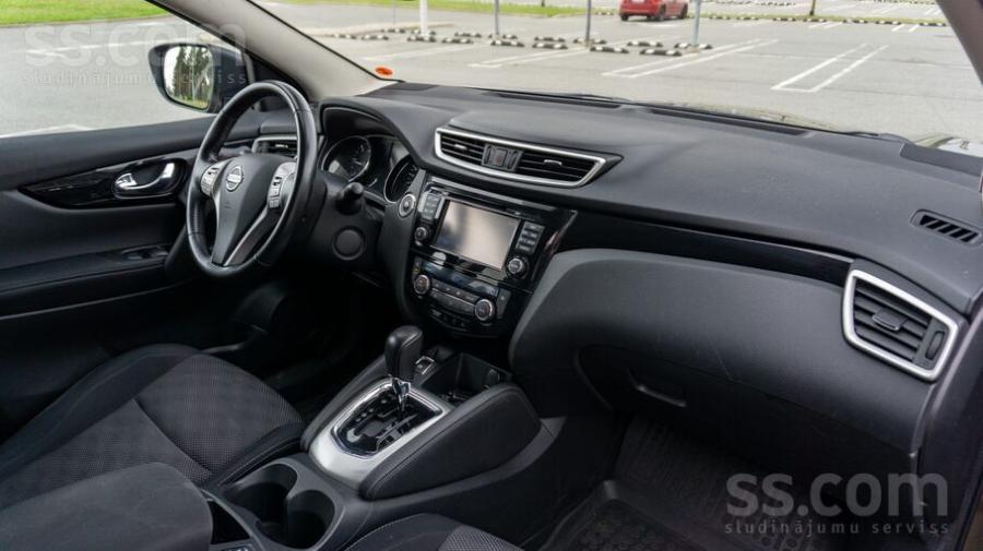 Brūns Nissan Qashqai 2017 Rīga, ar dzinēja tilpumu 1.60 L un nobraukumu 140 tūkst. km par 8590 €, foto 12 vietnē AUTOMOTO.COM.LV