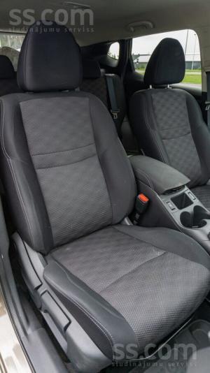 Brūns Nissan Qashqai 2017 Rīga, ar dzinēja tilpumu 1.60 L un nobraukumu 140 tūkst. km par 8590 €, foto 26 vietnē AUTOMOTO.COM.LV
