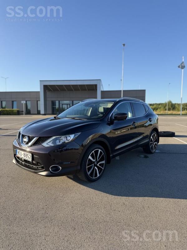 Brūns Nissan Qashqai 2017 Tukums, ar dzinēja tilpumu 1.20 L un nobraukumu 68 tūkst. km par 11500 €, foto 1 vietnē AUTOMOTO.COM.LV