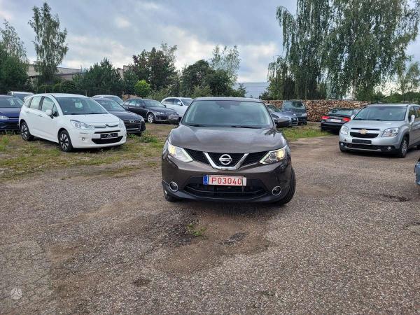 Brūns Nissan Qashqai 2017 Telšiai, ar dzinēja tilpumu 1.20 L un nobraukumu 160 tūkst. km par 6450 €, foto 4 vietnē AUTOMOTO.COM.LV