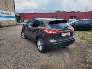 Brown Nissan Qashqai 2017 in Telschi, with an engine capacity of 1.20 L and mileage of 160 thousand km for 6450 €, photo 9 on AUTOMOTO.COM.LV