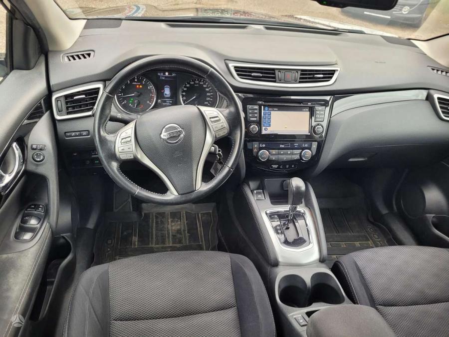 Brown Nissan Qashqai 2017 in Telschi, with an engine capacity of 1.20 L and mileage of 160 thousand km for 6450 €, photo 16 on AUTOMOTO.COM.LV
