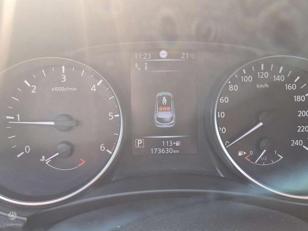 Brūns Nissan Qashqai 2017 Viļņa, ar dzinēja tilpumu 1.60 L un nobraukumu 173 tūkst. km par 13000 €, foto 7 vietnē AUTOMOTO.COM.LV