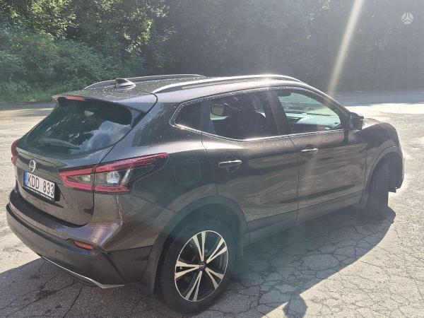 Brūns Nissan Qashqai 2017 Viļņa, ar dzinēja tilpumu 1.60 L un nobraukumu 173 tūkst. km par 13000 €, foto 11 vietnē AUTOMOTO.COM.LV
