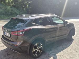 Brūns Nissan Qashqai 2017 Viļņa, ar dzinēja tilpumu 1.60 L un nobraukumu 173 tūkst. km par 13000 €, foto 11 vietnē AUTOMOTO.COM.LV