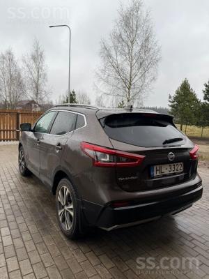 Brūns Nissan Qashqai 2018 Rīga, ar dzinēja tilpumu 1.20 L un nobraukumu 36 tūkst. km par 13500 €, foto 4 vietnē AUTOMOTO.COM.LV