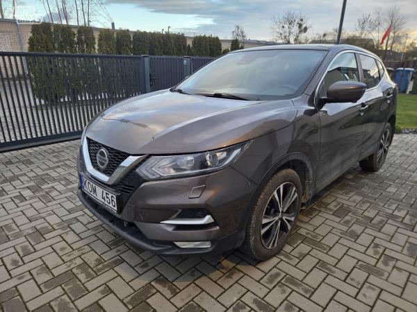 Brown Nissan Qashqai 2018 in Kaunas, with an engine capacity of 1.20 L and mileage of 163 thousand km for 13500 €, photo 1 on AUTOMOTO.COM.LV