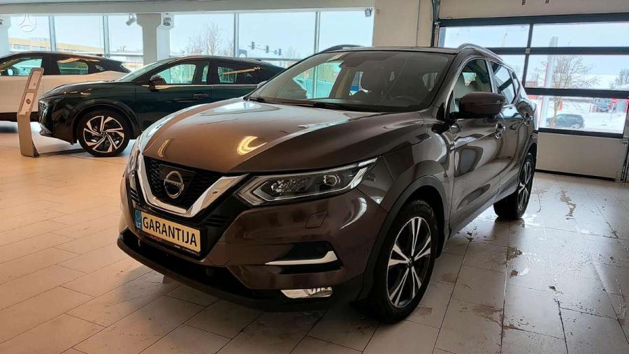 Brūns Nissan Qashqai 2018 Šauļi, ar dzinēja tilpumu 1.20 L un nobraukumu 94 tūkst. km par 13500 €, foto 3 vietnē AUTOMOTO.COM.LV