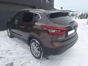 Brown Nissan Qashqai 2018 in Kaunas, with an engine capacity of 1.20 L and mileage of 96 thousand km for 13600 €, photo 3 on AUTOMOTO.COM.LV