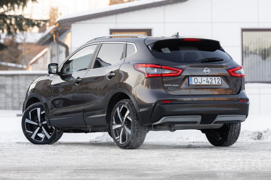 Brūns Nissan Qashqai 2018 Jelgava, ar dzinēja tilpumu 1.60 L un nobraukumu 157 tūkst. km par 13300 €, foto 4 vietnē AUTOMOTO.COM.LV