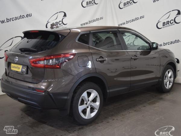 Brūns Nissan Qashqai 2018 Rīga, ar dzinēja tilpumu 1.60 L un nobraukumu 121 tūkst. km par 12400 €, foto 2 vietnē AUTOMOTO.COM.LV