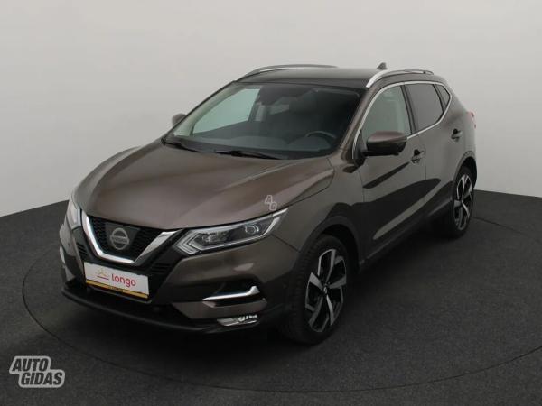 Brown Nissan Qashqai 2018 in Vilnius, with an engine capacity of 1.20 L and mileage of 109 thousand km for 14799 €, photo 1 on AUTOMOTO.COM.LV