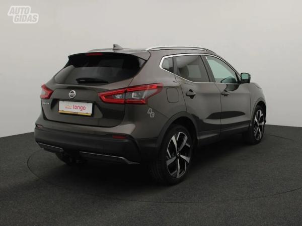 Brown Nissan Qashqai 2018 in Vilnius, with an engine capacity of 1.20 L and mileage of 109 thousand km for 14799 €, photo 8 on AUTOMOTO.COM.LV