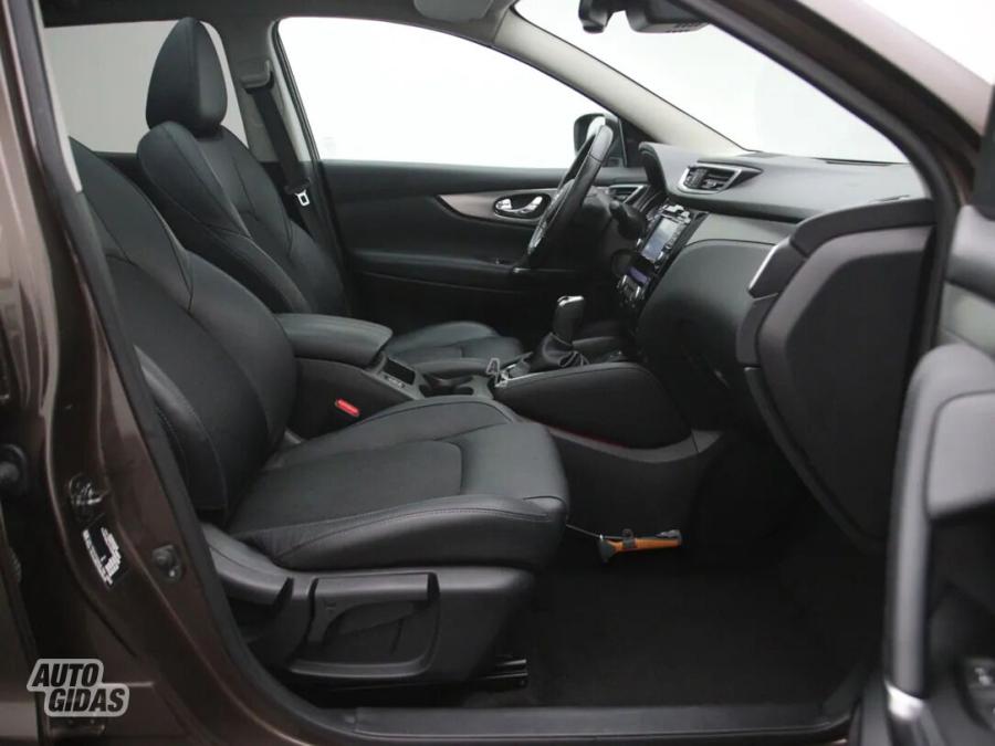 Brūns Nissan Qashqai 2018 Viļņa, ar dzinēja tilpumu 1.20 L un nobraukumu 109 tūkst. km par 14799 €, foto 15 vietnē AUTOMOTO.COM.LV