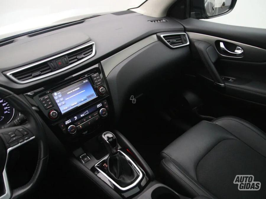 Brūns Nissan Qashqai 2018 Viļņa, ar dzinēja tilpumu 1.20 L un nobraukumu 109 tūkst. km par 14799 €, foto 22 vietnē AUTOMOTO.COM.LV