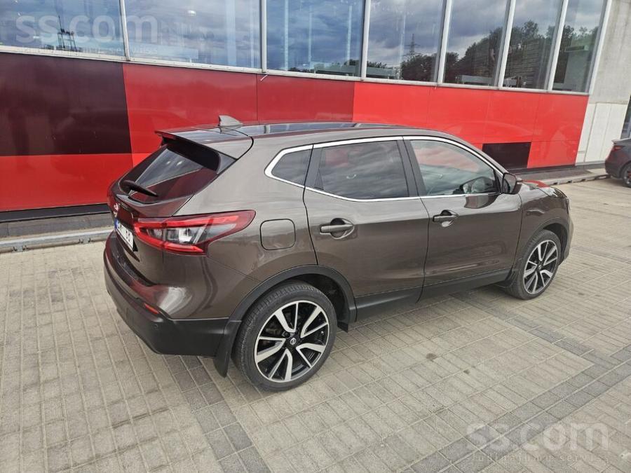 Brūns Nissan Qashqai 2018 Rīga, ar dzinēja tilpumu 1.60 L un nobraukumu 69 tūkst. km par 16900 €, foto 4 vietnē AUTOMOTO.COM.LV