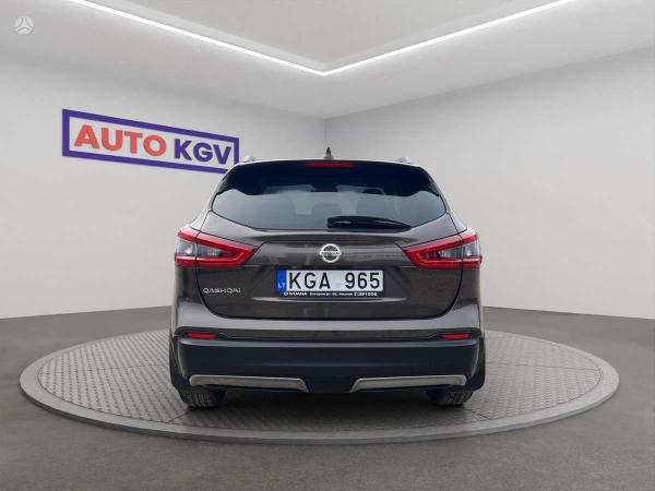 Brown Nissan Qashqai 2018 in Kaunas, with an engine capacity of 1.20 L and mileage of 96 thousand km for 14799 €, photo 4 on AUTOMOTO.COM.LV