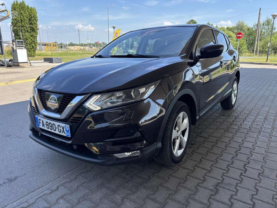 Brūns Nissan Qashqai 2018 Tauragė, ar dzinēja tilpumu 1.46 L un nobraukumu 195 tūkst. km par 9200 €, foto 4 vietnē AUTOMOTO.COM.LV