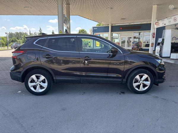 Brūns Nissan Qashqai 2018 Tauragė, ar dzinēja tilpumu 1.46 L un nobraukumu 195 tūkst. km par 9200 €, foto 6 vietnē AUTOMOTO.COM.LV