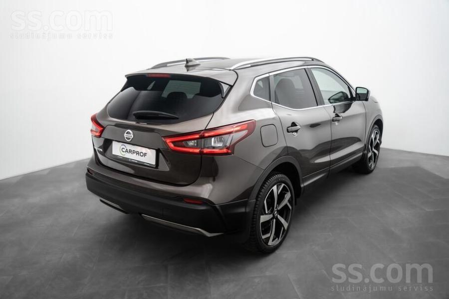 Brown Nissan Qashqai 2018 in Tallinn, with an engine capacity of 1.20 L and mileage of 184 thousand km for 11999 €, photo 4 on AUTOMOTO.COM.LV