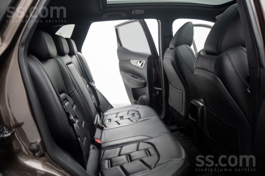 Brown Nissan Qashqai 2018 in Tallinn, with an engine capacity of 1.20 L and mileage of 184 thousand km for 11999 €, photo 12 on AUTOMOTO.COM.LV