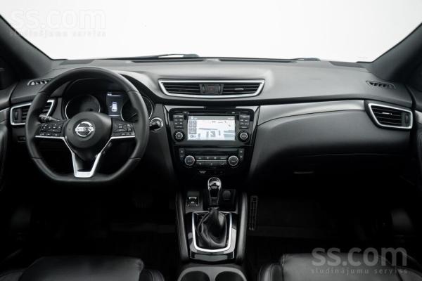 Brown Nissan Qashqai 2018 in Tallinn, with an engine capacity of 1.20 L and mileage of 184 thousand km for 11999 €, photo 2 on AUTOMOTO.COM.LV